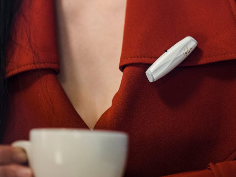 Airvida M2 - 3-in-1 Wearable Air Purifier for Superior Purification